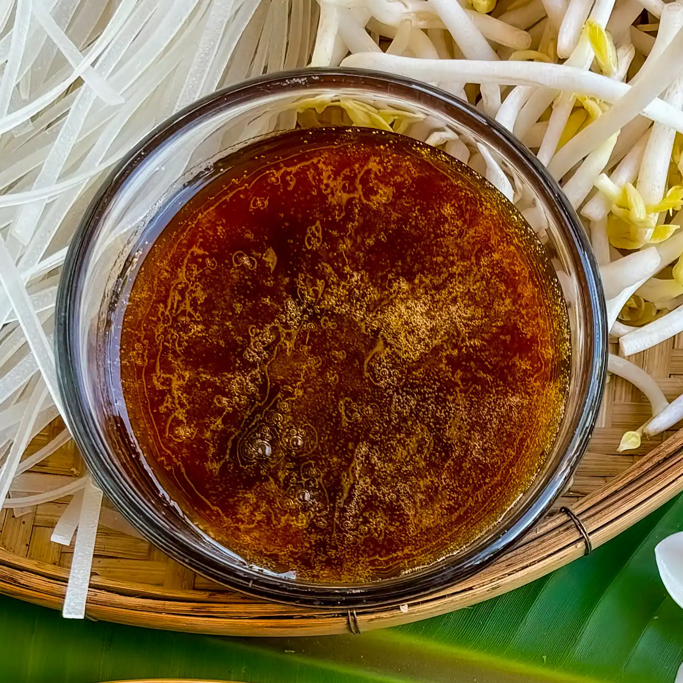 Pad thai sauce store