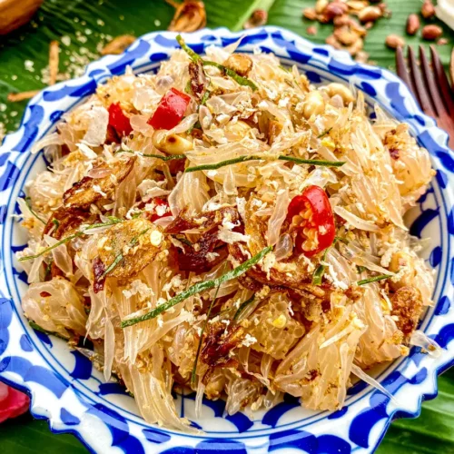 Authentic Thai Pomelo Salad Recipe (Yum Som-O)