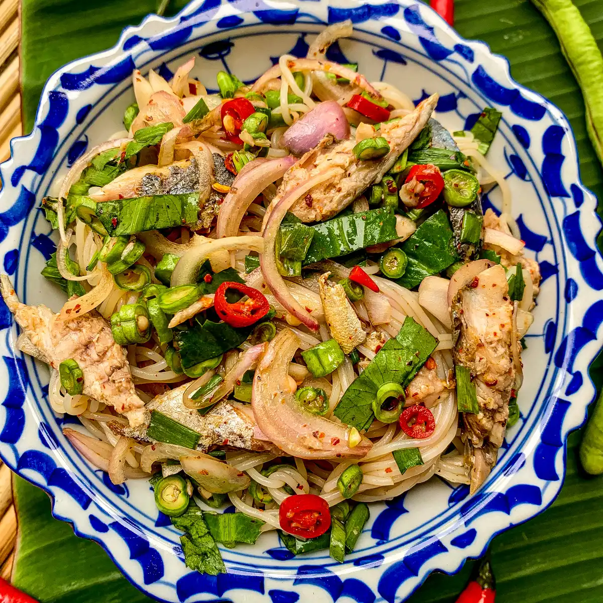 Yum Kanom Jeen (Cold Thai Rice Noodle Salad Recipe)