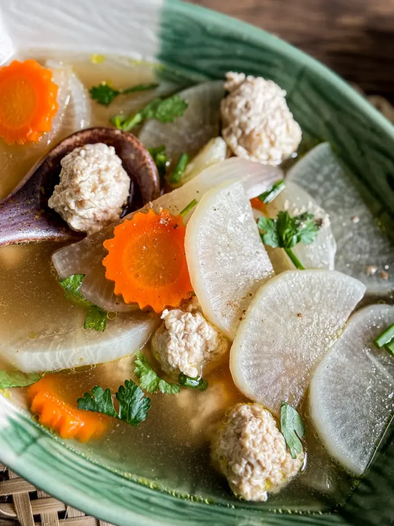 Thai Pork Daikon Soup Recipe
