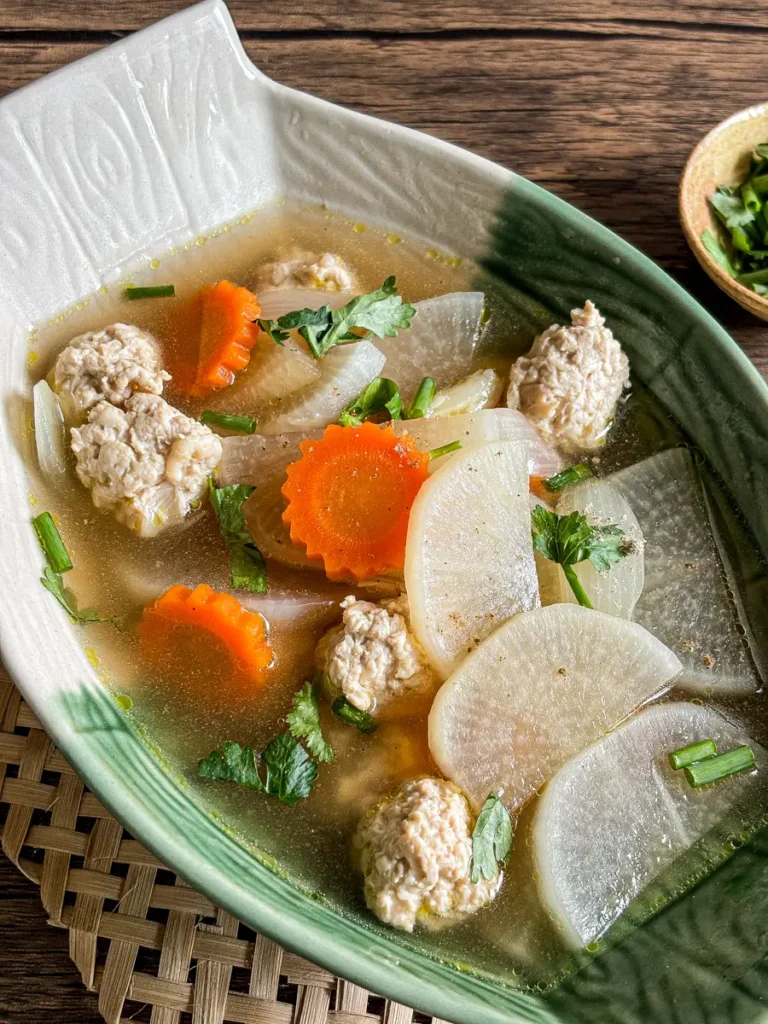 Thai Pork Daikon Soup Recipe